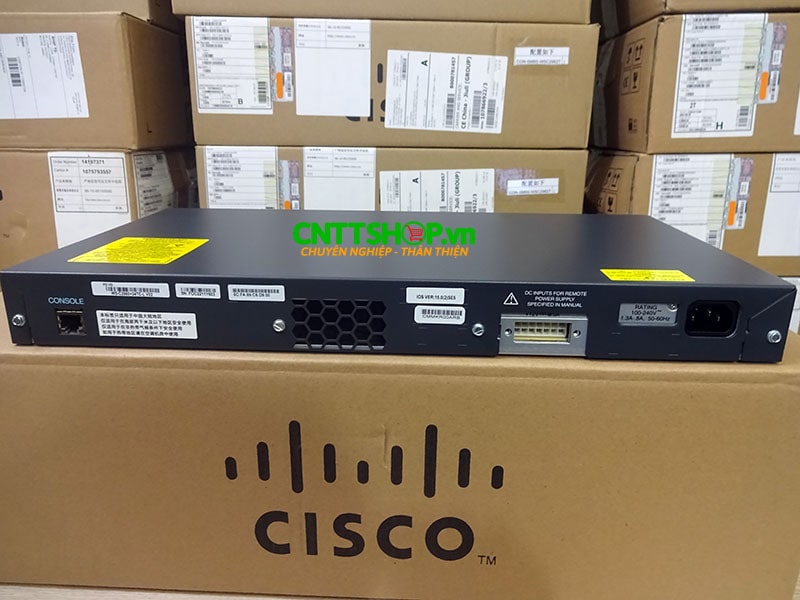 Switch Cisco WS-C2960+24TC-L 24 ports 10/100 + 2 T/SFP LAN Base