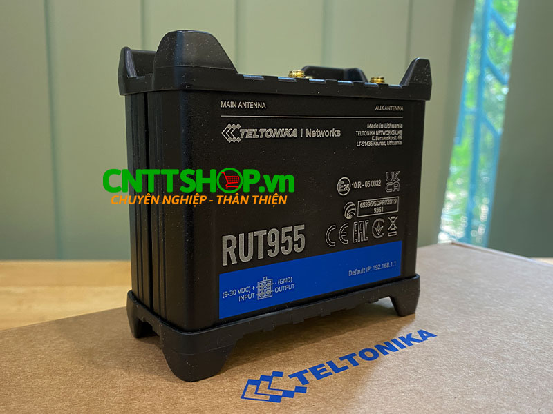RUT955 Router Industrial Cellular Teltonika Dual Sim, 1x Serial Ports