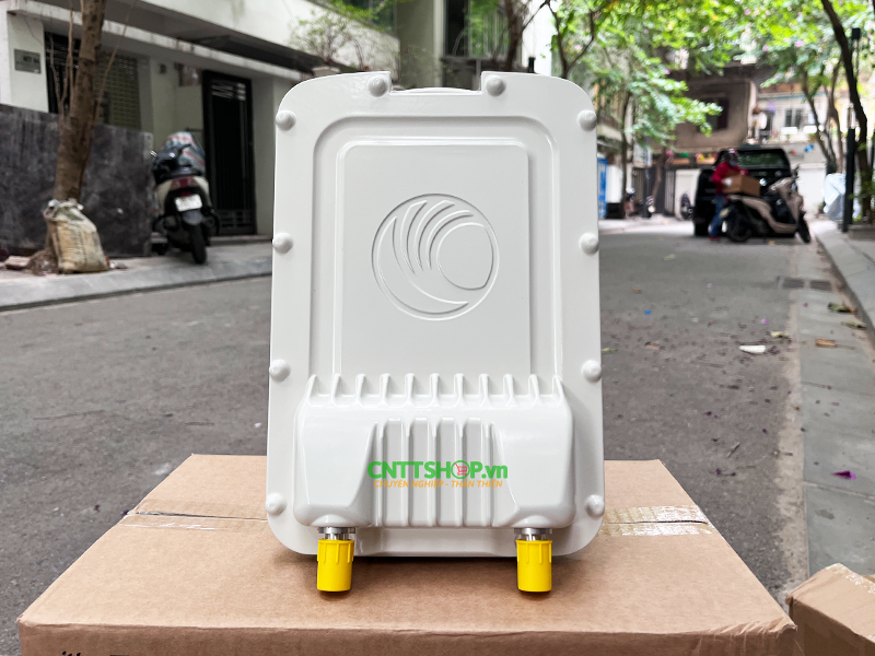 Cambium PTP 670, Range 250km, 450 Mbps